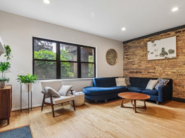 824 Hinman Avenue # 1N