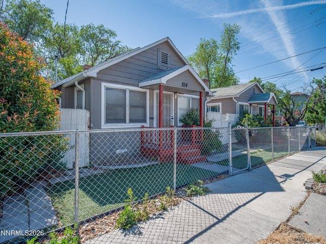 824 Locust St, Reno, NV 89502