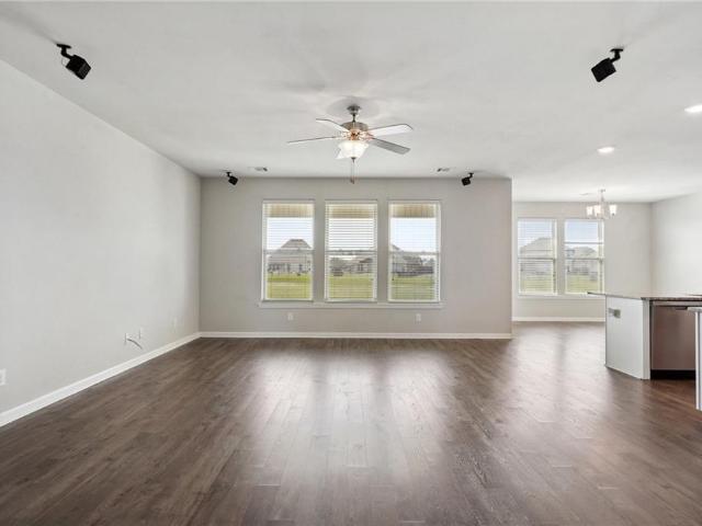 824 Lakeshore Village Dr, Slidell, LA 70461 | MLS #2524