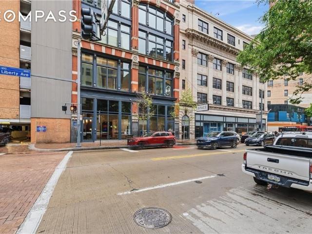 824 Liberty Ave 2, Pittsburgh, PA