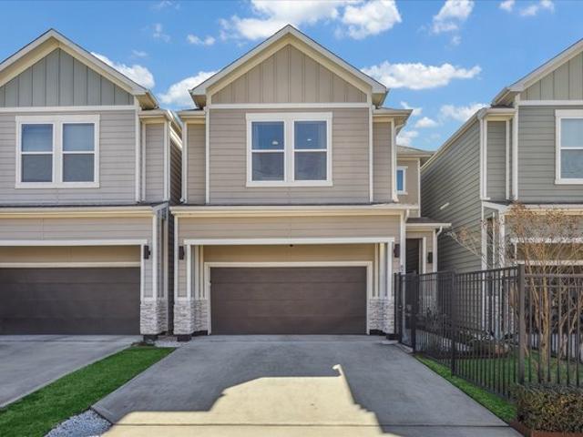 824 Morris St, Houston, TX 77009