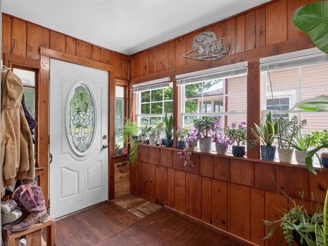 824 Maltby Street