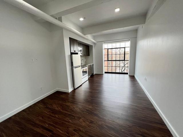 824 N Calvert St Studio Apartment for Rent at 824 N Calvert St, Baltimore, MD 21202 Mount Vernon