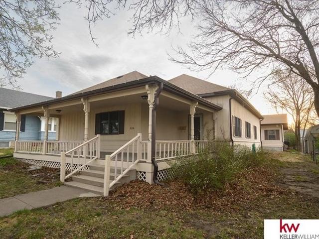 824 N Commercial Ave, Superior, NE 68978