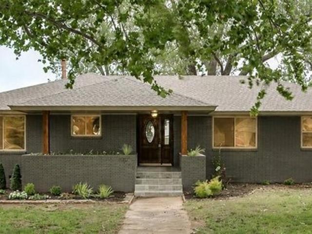 824 N Main St, Blanchard, OK 73010