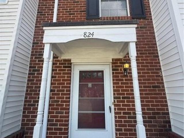 824 Nottaway Dr, Chesapeake, VA 23320