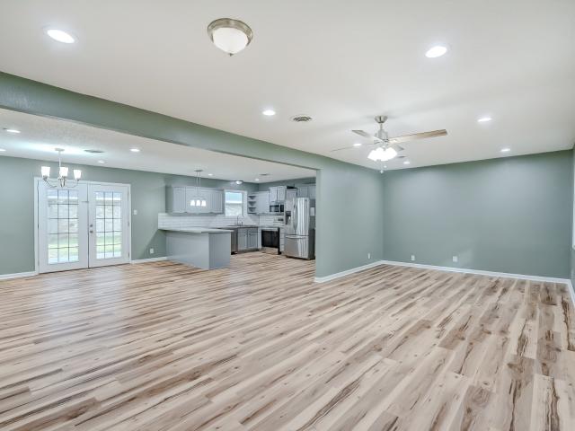 824 S 37th Street