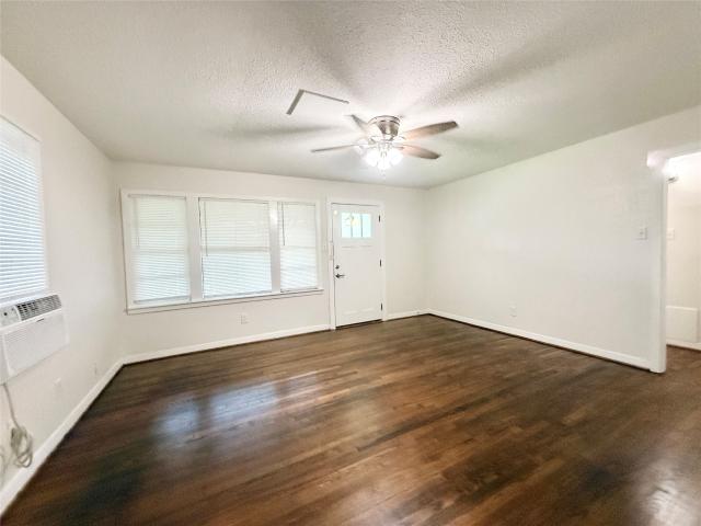 824 S Anderson St, Angleton, TX 77515 | MLS #80646