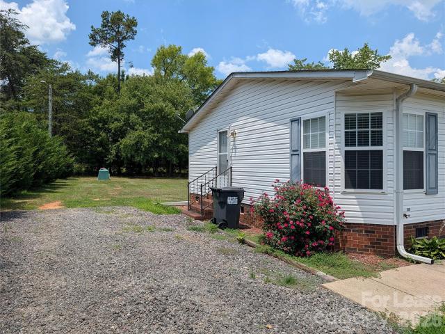 824 Perry Road