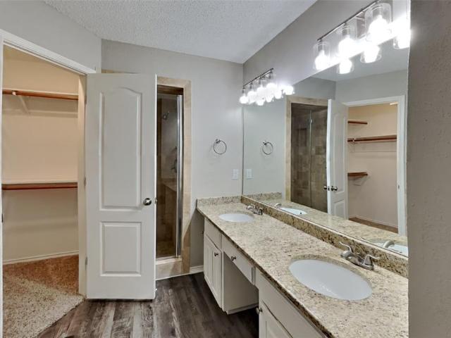 824 Quail Brook Drive