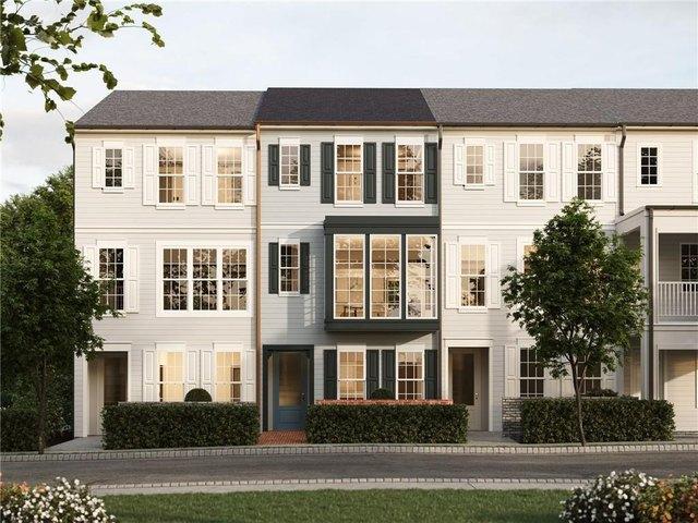 824 Revival Ln, Cranberry Township, PA 16066
