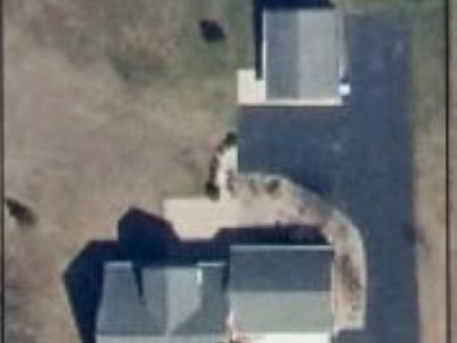 824 W Center Road