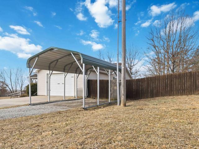 824 Walnut Road