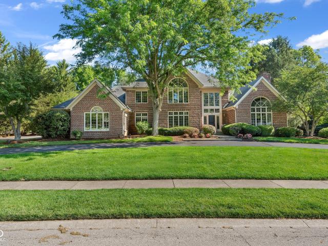 824 Wedgewood Lane