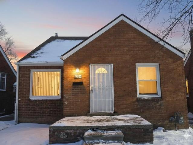 8254 Sussex St, Detroit, MI 48228