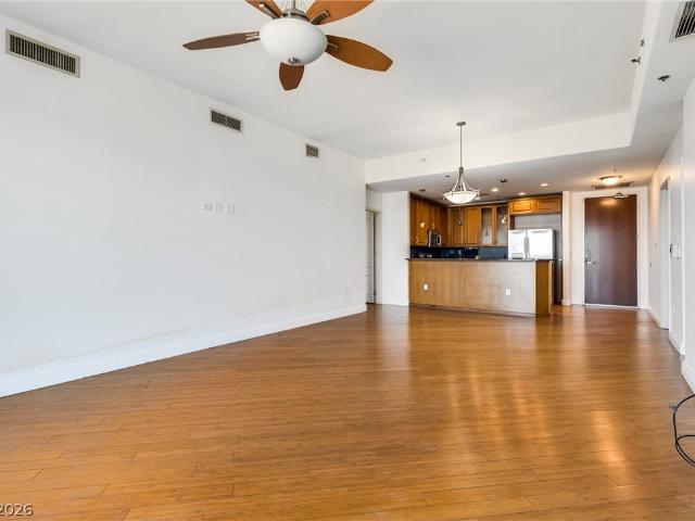 8255 Las Vegas Boulevard 1203