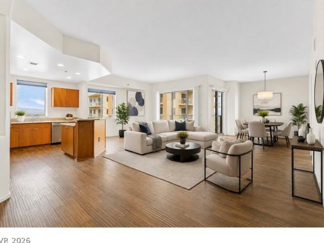 8255 Las Vegas Boulevard 1812