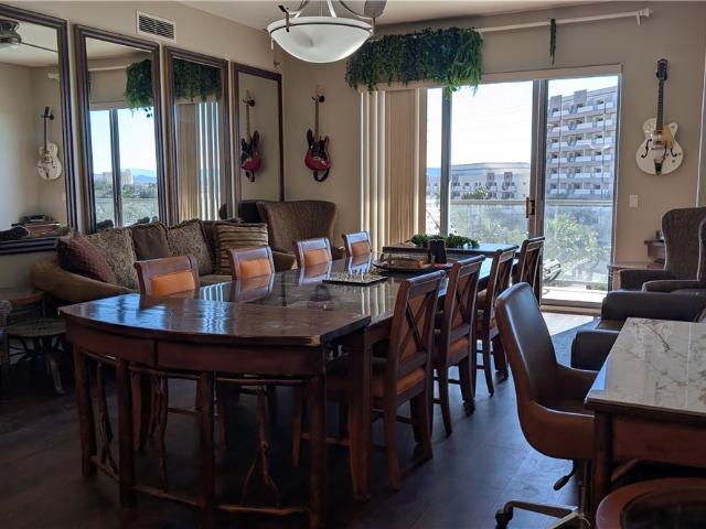8255 Las Vegas Boulevard 415