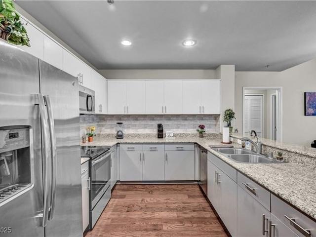 8255 Las Vegas Blvd S Unit 1715, Las Vegas, NV 89123
