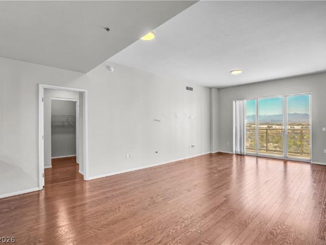 8255 S Las Vegas Blvd, Unit 1116, Las Vegas, NV 89123 | MLS #2786