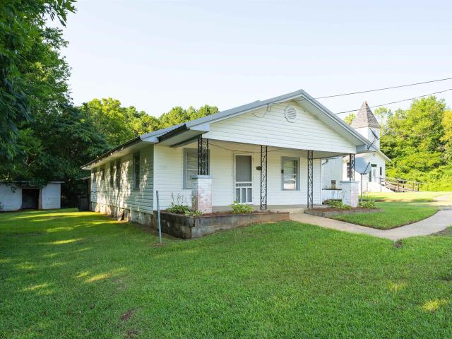8256 Bradford Road