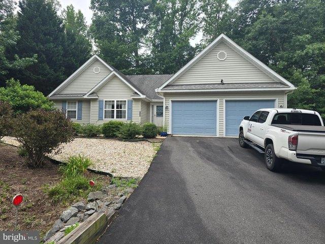 8256 Reagan Dr, King George, VA 22485