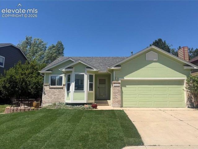 8258 Cooper River Dr, Colorado Springs, CO 80920