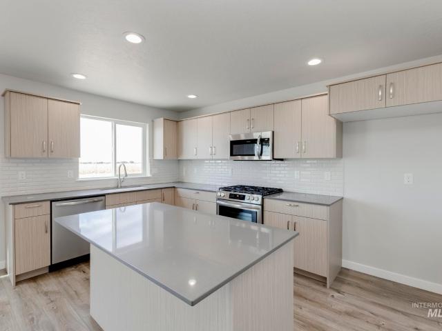 8258 E Bright Angel Dr