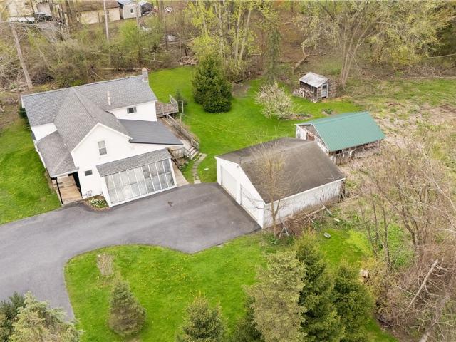 8258 Thompson Road