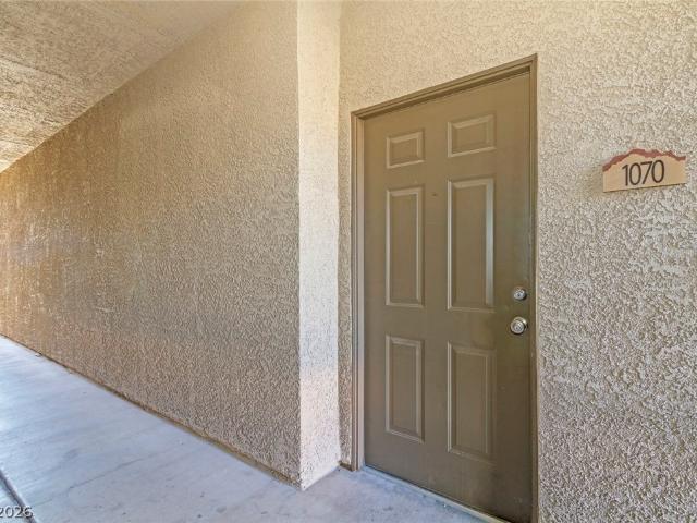 8250 N Grand Canyon Drive 1070