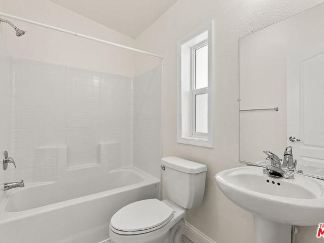 8250 Lankershim Blvd, Unit 185, North Hollywood, CA 91605 | MLS #26667
