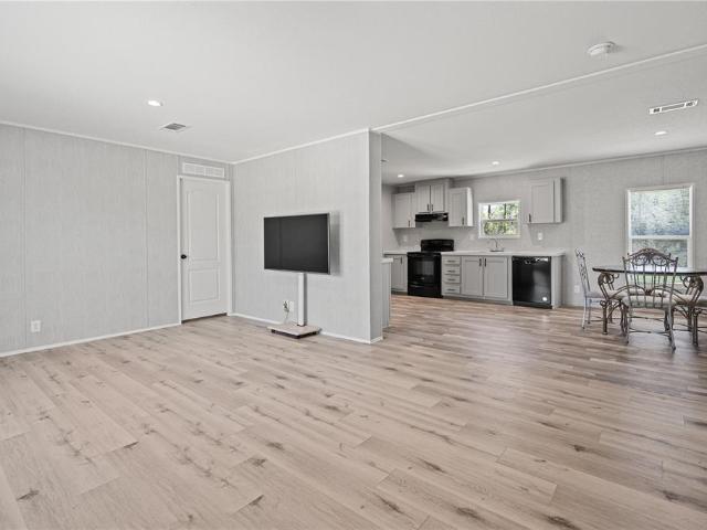 8251 NE 95th Ave, Bronson, FL 32621 | MLS #GC538809