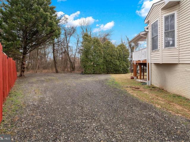 8252 Glen Court
