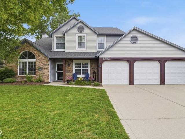 8252 Portside Dr, Avon, IN 46123