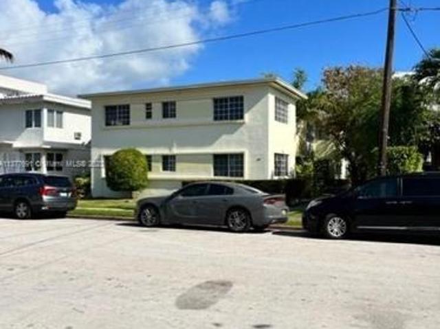 825 40th St W #3, Miami Beach, FL 33140