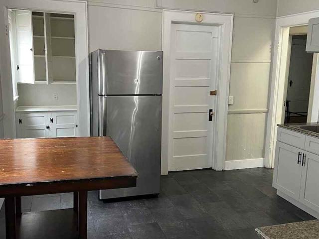 825 827 Westcott Street 3 Bedroom Apartment for Rent at 825 Westcott Street, Syracuse, NY 13210 Eastside