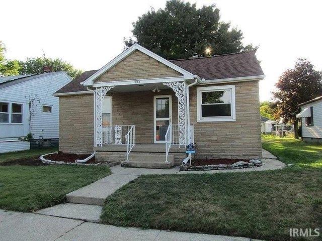 825 Camden St, South Bend, IN 46619