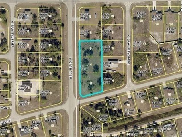 825 Bell Blvd S, Lehigh Acres, FL 33974