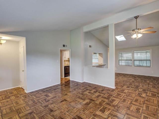 825 Brentwood Lane