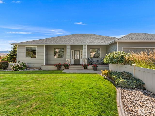 825 Briarwood Drive