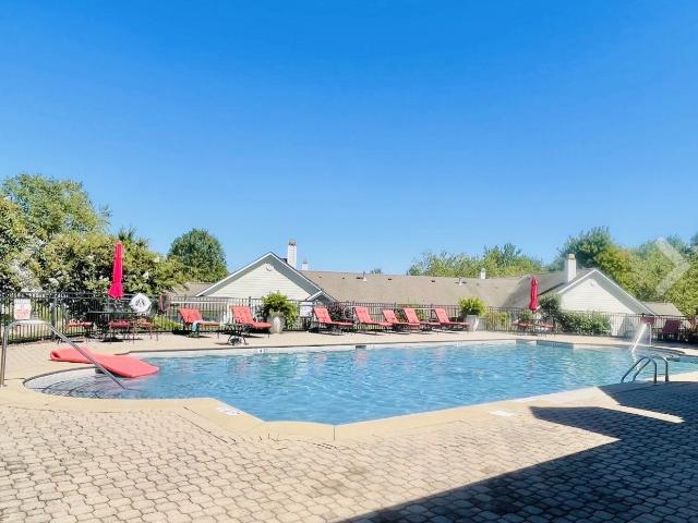 825 Browns Ln # 1203