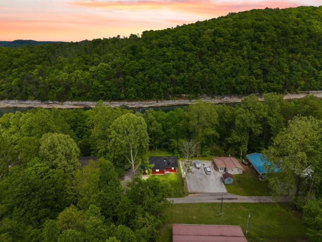 825 George Hardwick Drive