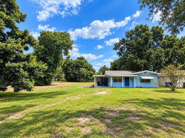 825 Groveland Ave, Venice, FL 34285