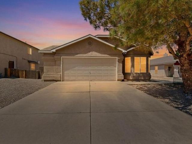 825 Deming Meadows Dr NE, Rio Rancho, NM 87144