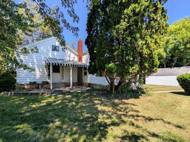 825 E River Road