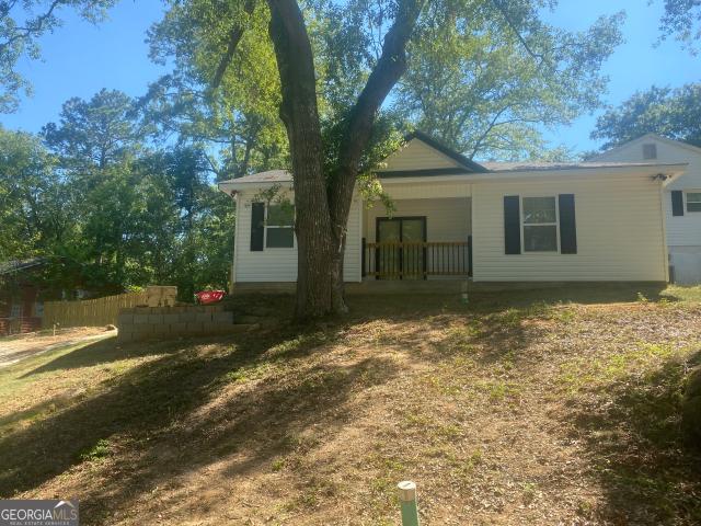 825 Forest Lake Drive S 2