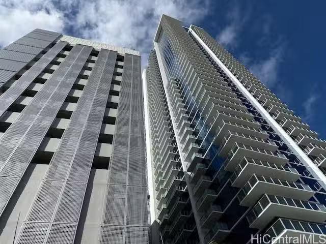 825 Ke’eaumoku St, Unit 1110, Honolulu, HI 96814 MLS #202518643