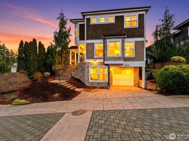 825 Kirkland Way, Kirkland, WA 98033 | MLS #2480
