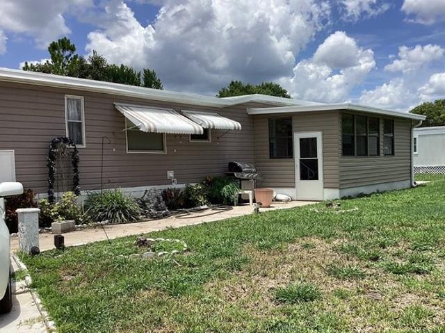 825 Holiday Ct, Kissimmee, FL 34741