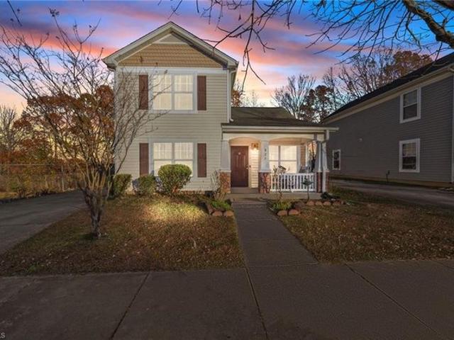 825 Hopewell St, High Point, NC 27263